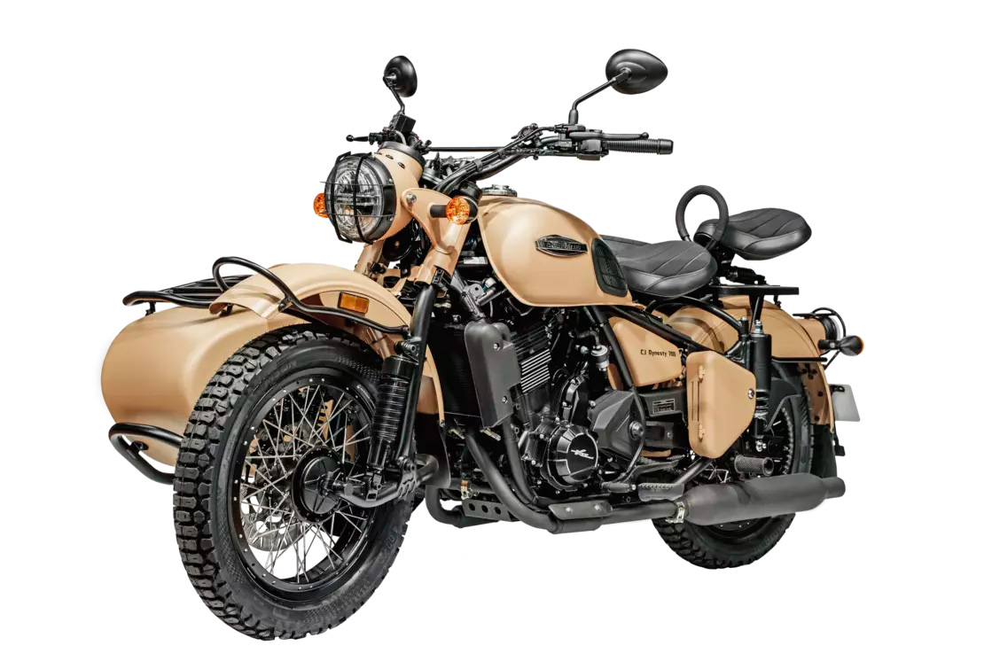 Мотоцикл CJ DYNASTY 700 с боковым прицепом